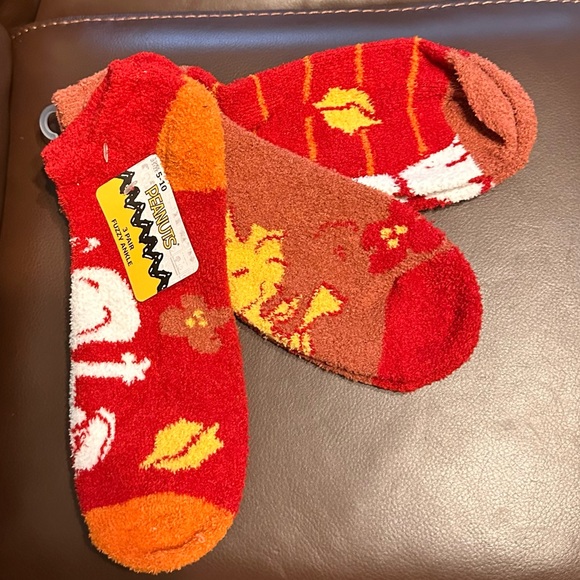 Peanuts | Other | Peanuts Charlie Browns Snoopy Woodstock 3 Pair Fall ...